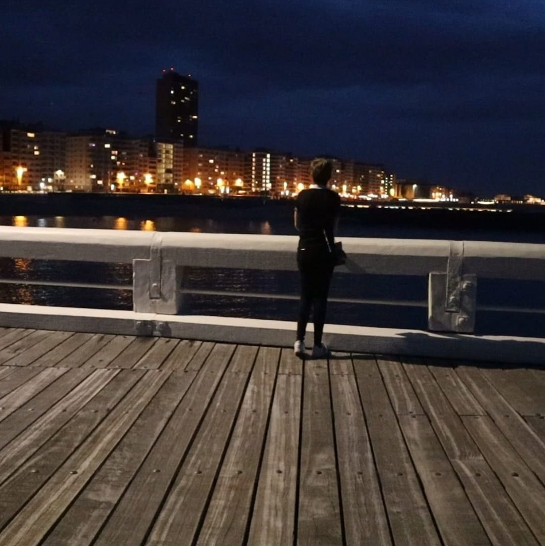 Laura Fitton shared an image on the TM Hub