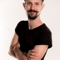 Russell Arnott | Television Presenter | The Talent Manager