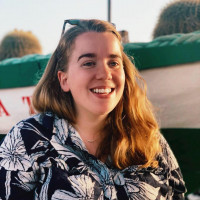 Isabelle Larché | Junior Editor | The Talent Manager