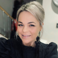 Lucy Hockenhull | Make Up Assistant | The Talent Manager