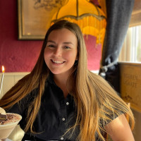 Emily Boston | Researcher | The Talent Manager