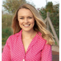 Heledd Anna Roberts | Assistant Producer / TV Presenter | The Talent ...