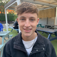 Jennifer Clowes's Instagram, Twitter & Facebook on IDCrawl