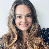 Sadie Foster | Executive Assistant | The Talent Manager